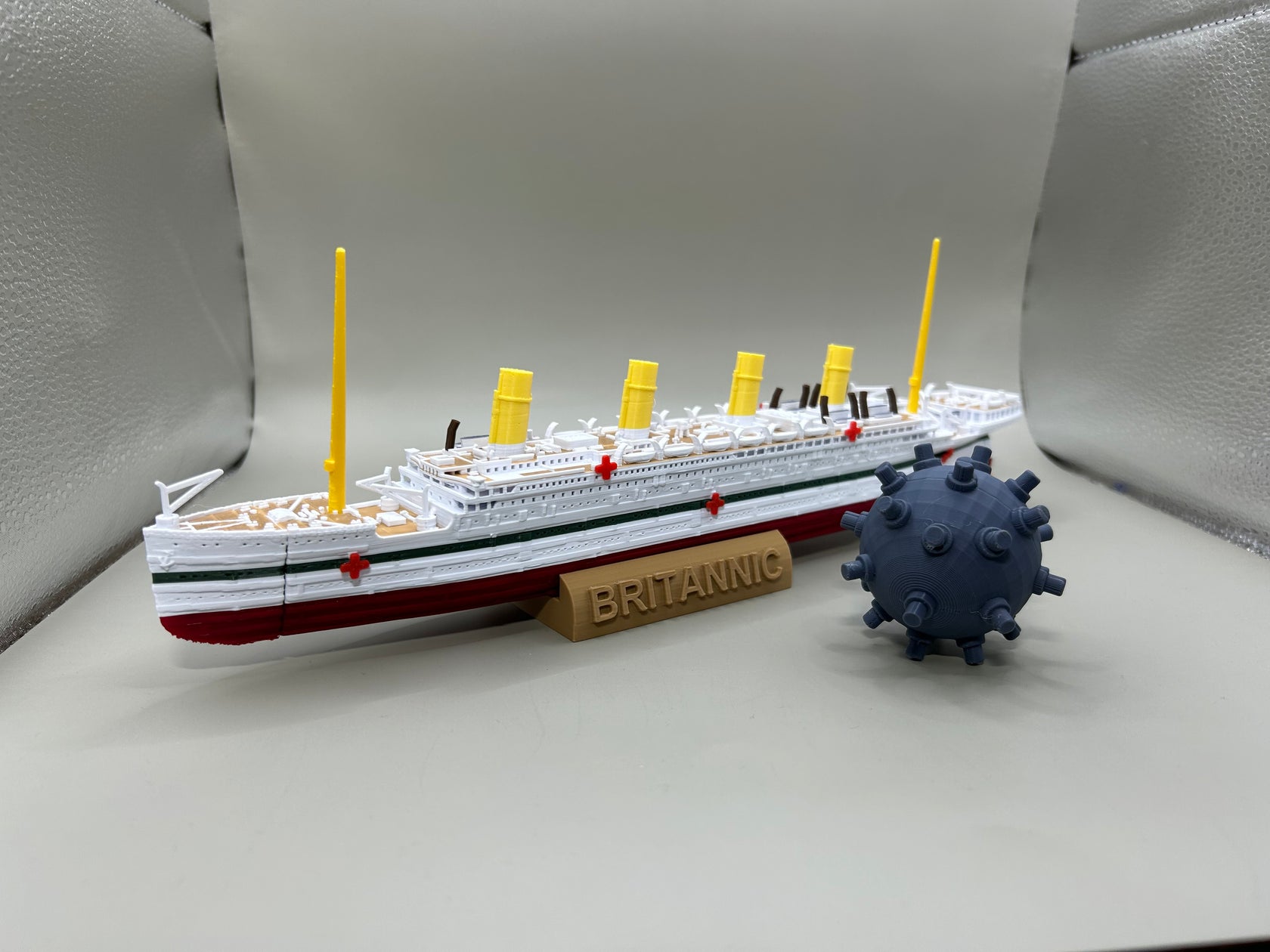 HMHS Britannic Submersible Model, Educational Model, FLOATS & SINKS Hi ...